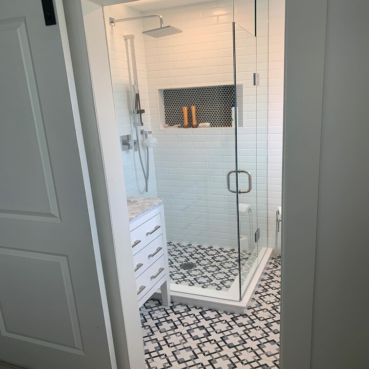 Tile Installer Mississauga Sale And Installation Canadian Tile Pro